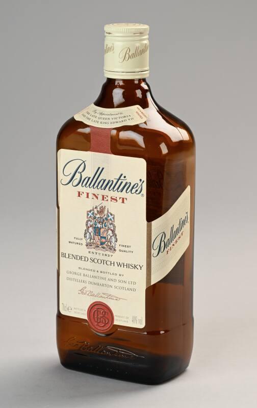 Ballantine's Finest Blended Scotch Whisky Bottle With Sample Label – Works – eMuseum